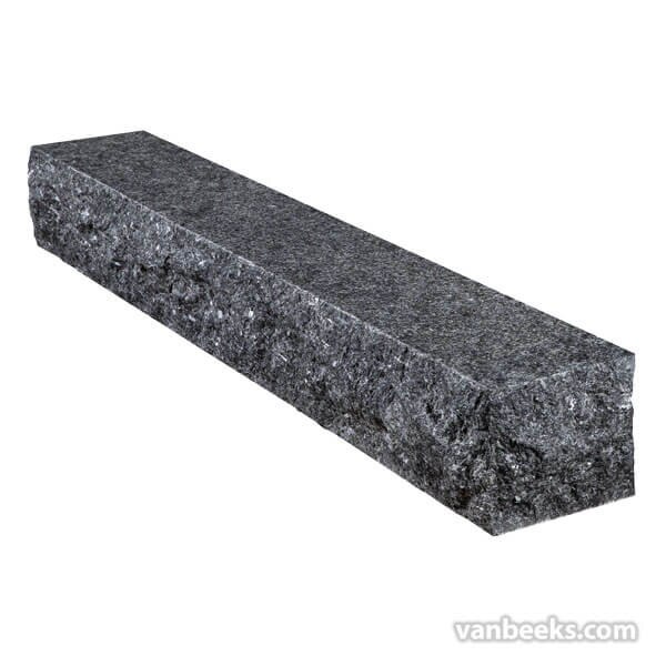 Banas Black Pearl Natural Stone Curb | Van Beek's
