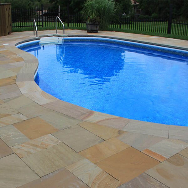 Banas Bronte Natural Stone Coping | Van Beek's