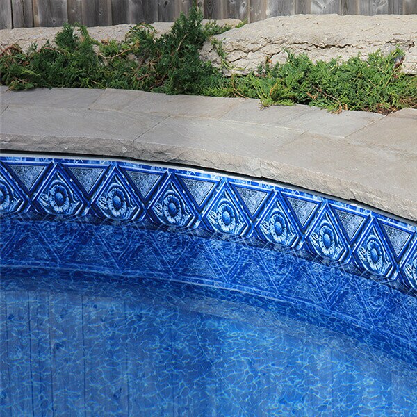 Banas Flint Natural Stone Coping | Van Beek's