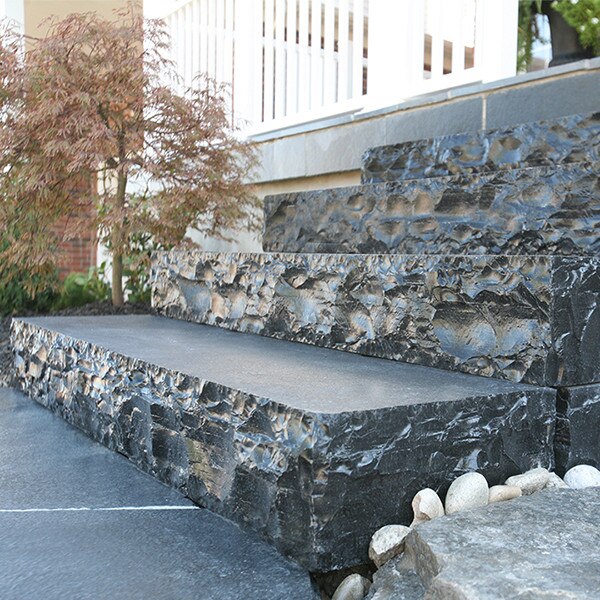 Banas Kota Black Natural Stone Steps | Van Beek's
