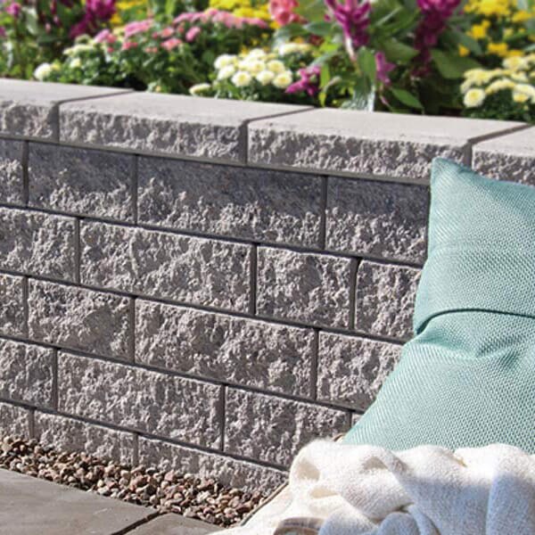Best Way Stone Garden Lock Retaining Wall | Van Beek's