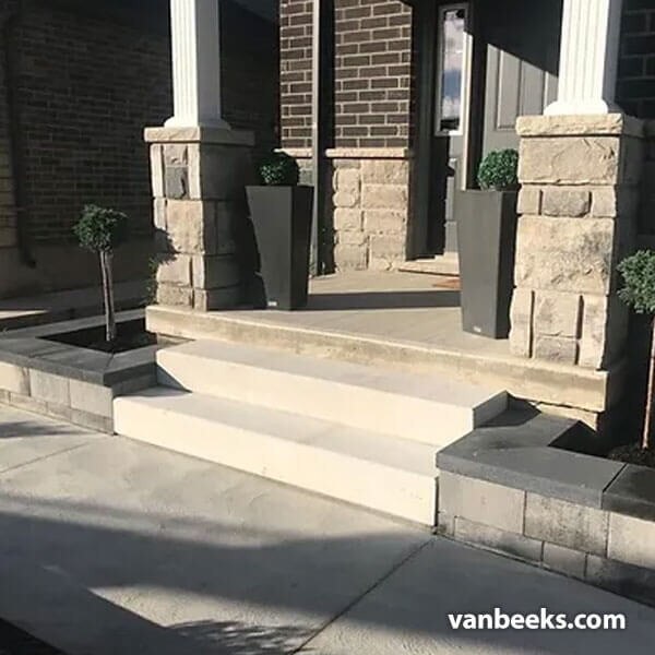 EDS Concrete Linear Stacking Steps | Van Beek's