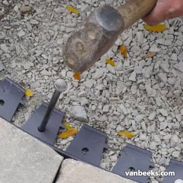 Europa 10" Landscape Spikes | Van Beeks