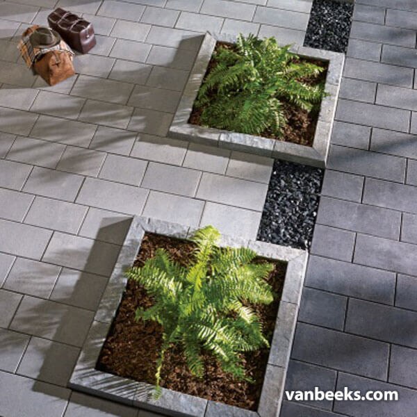 Permacon Lafitt Concrete Curb | Van Beek's