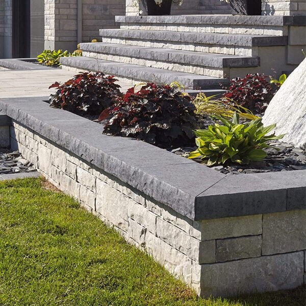 Permacon Lafitt Plus Concrete Capping | Van Beek's