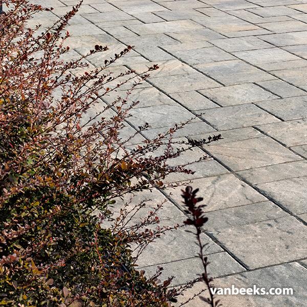 Permacon Mondrian Plus 60 Concrete Slab | Van Beek's