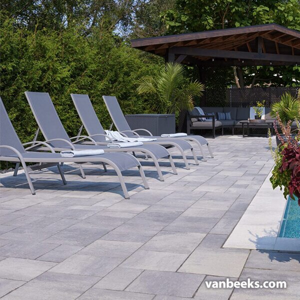 Permacon Mondrian Plus 60 Concrete Slab | Van Beek's
