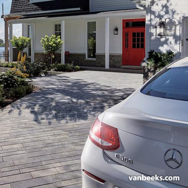 Permacon Mondrian Plus 80 Concrete Paver | Van Beek's