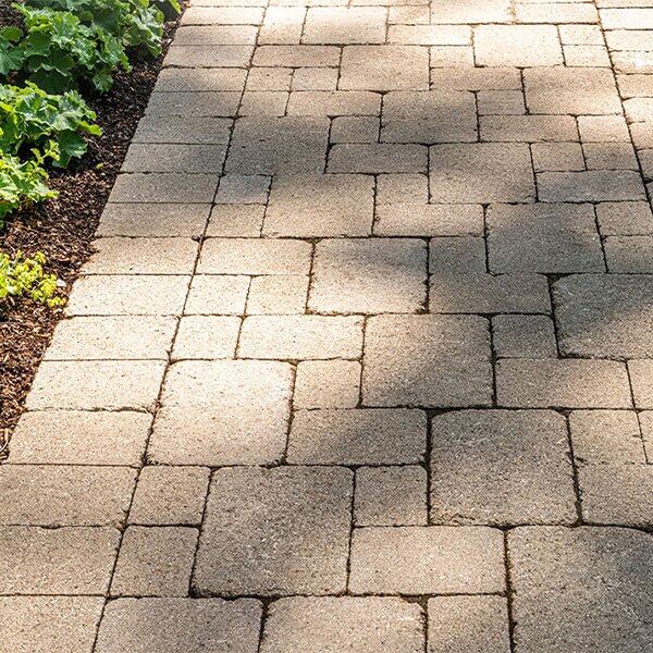 Unilock Brussels Block Concrete Paver | Van Beek's