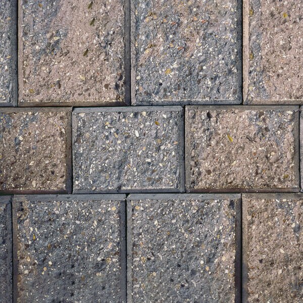 Unilock Pisa 2 Concrete Retaining Wall | Van Beek's