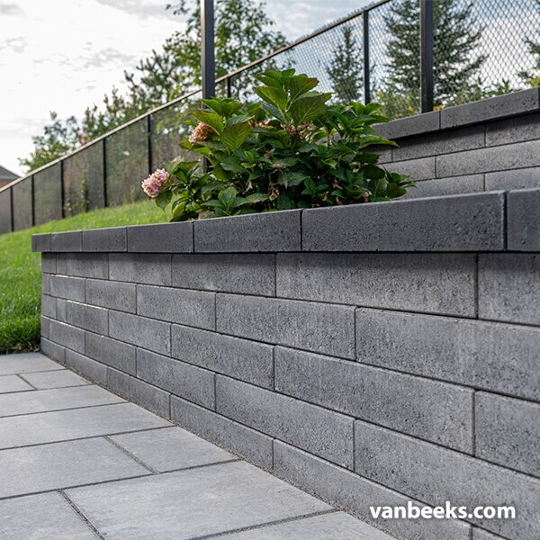 Unilock Pisa Smooth Concrete Coping | Van Beek's