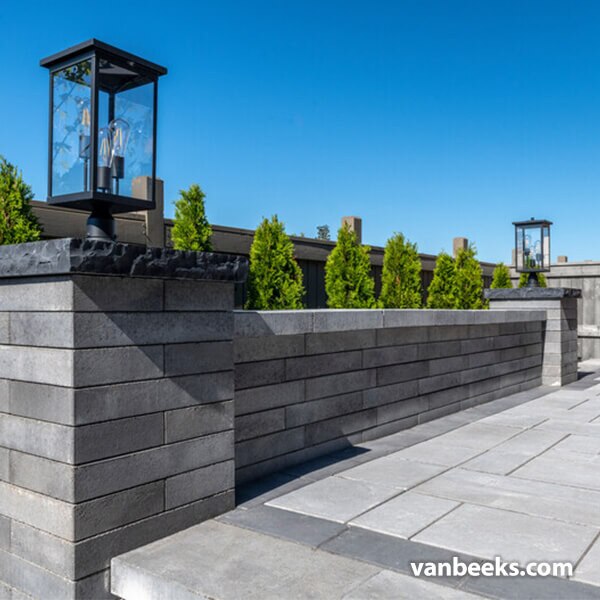 Unilock Pisa Smooth Concrete Retaining Wall | Van Beek's