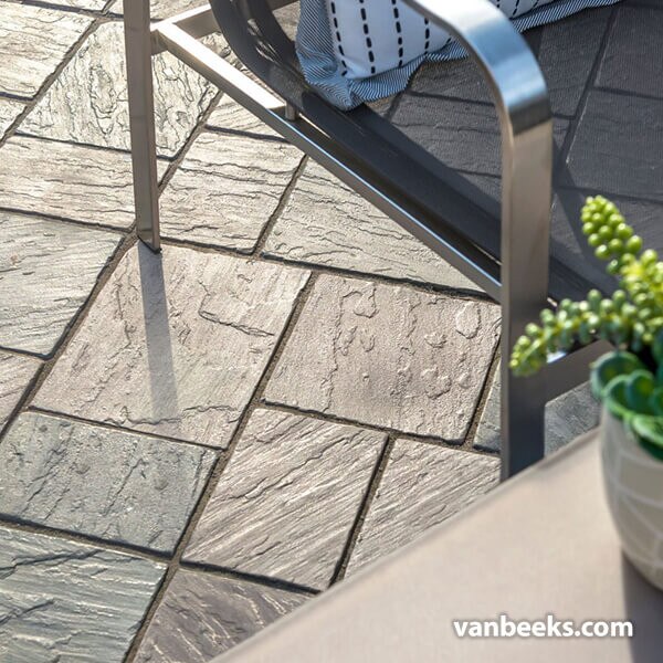 Unilock Richcliff Concrete Paver | Van Beek's