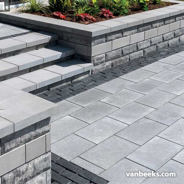 Unilock U-CARA Concrete Wall System | Van Beek's