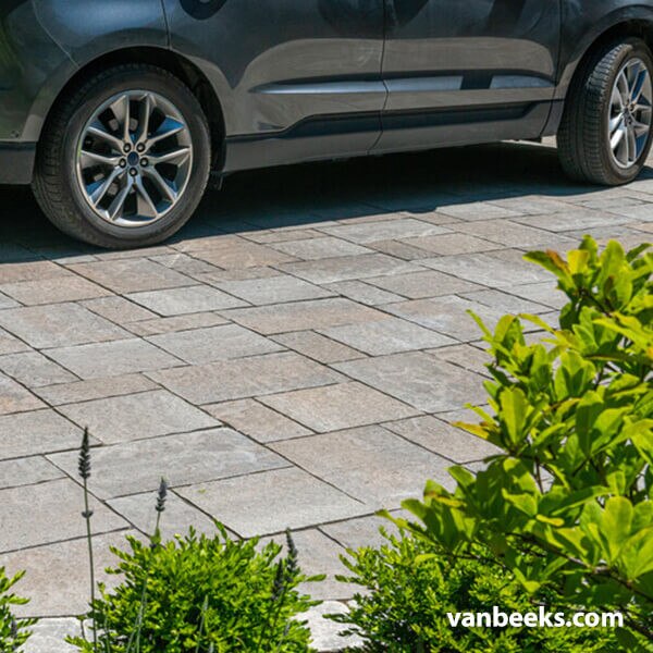 Unilock Windermere Flagstone Paver | Van Beek's